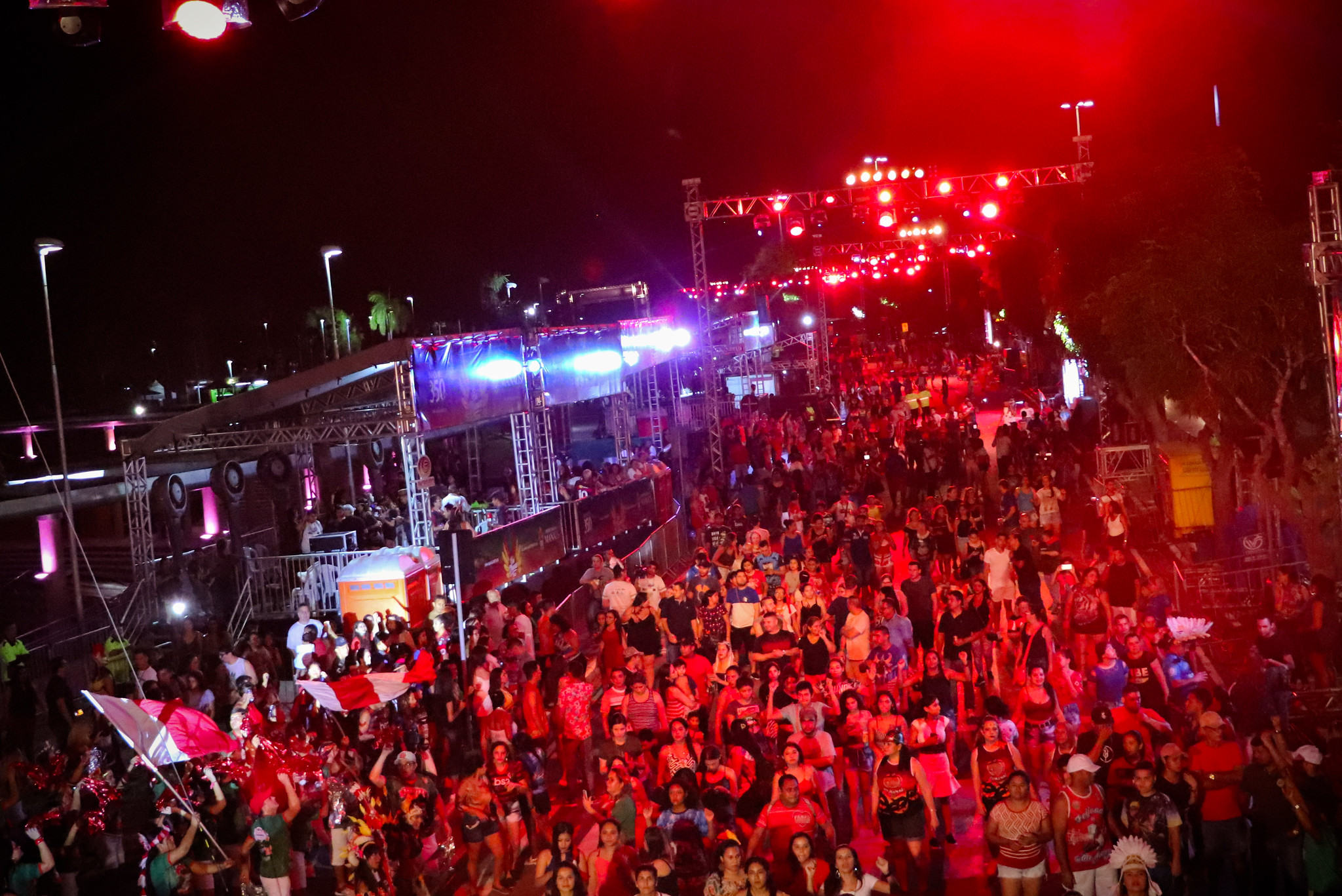 ‘Boi Manaus’ inicia na Ponta Negra com estreantes e ícones do boi-bumbá ...