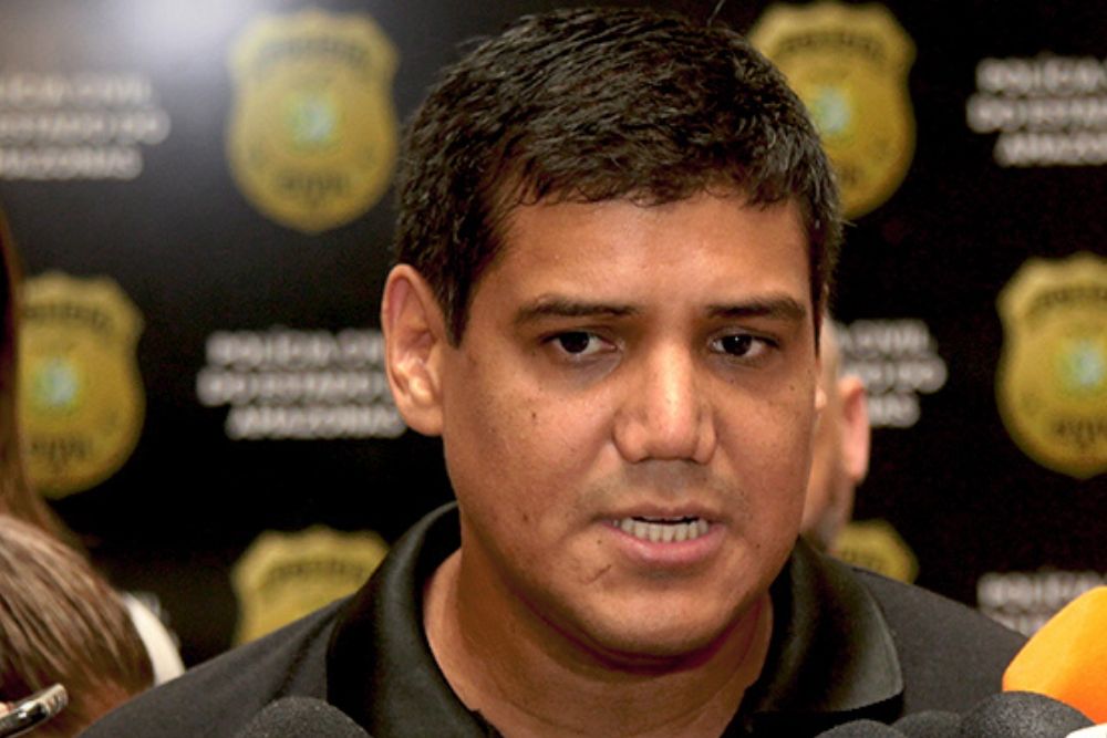 Dupla é presa por assalto a ônibus de turismo; prejuízo soma quase R ...