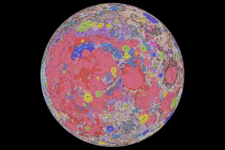 Astrônomos divulgam primeiro mapa superdetalhado da superfície da Lua ...