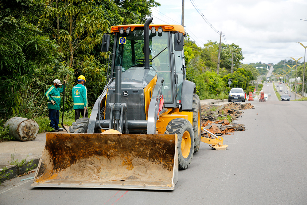 Seis quilômetros da avenida Nathan Xavier, no bairro Novo Aleixo, serão ...