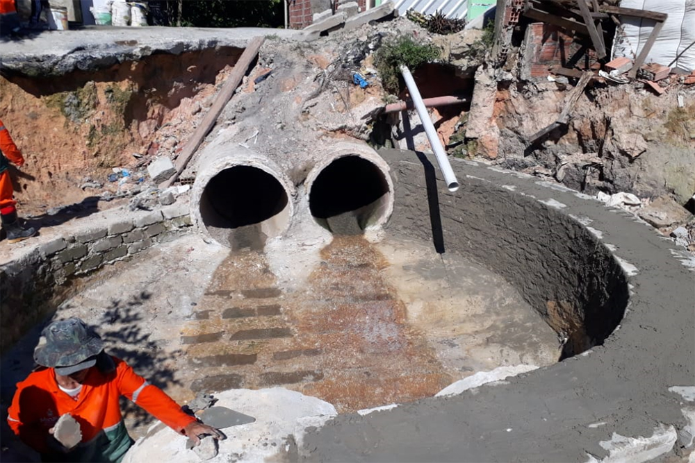 Implantação De 300 Metros De Rede De Drenagem Profunda No Jorge