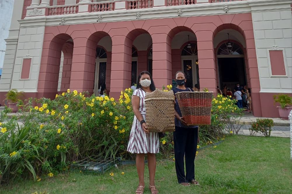 Artesãos indígenas e ribeirinhos do AM vão à maior feira de artesanato ...