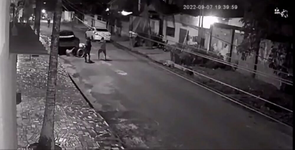Vídeo Mostra Momento Em Que Cadeirante é Morto Com Mais De 16 Tiros No