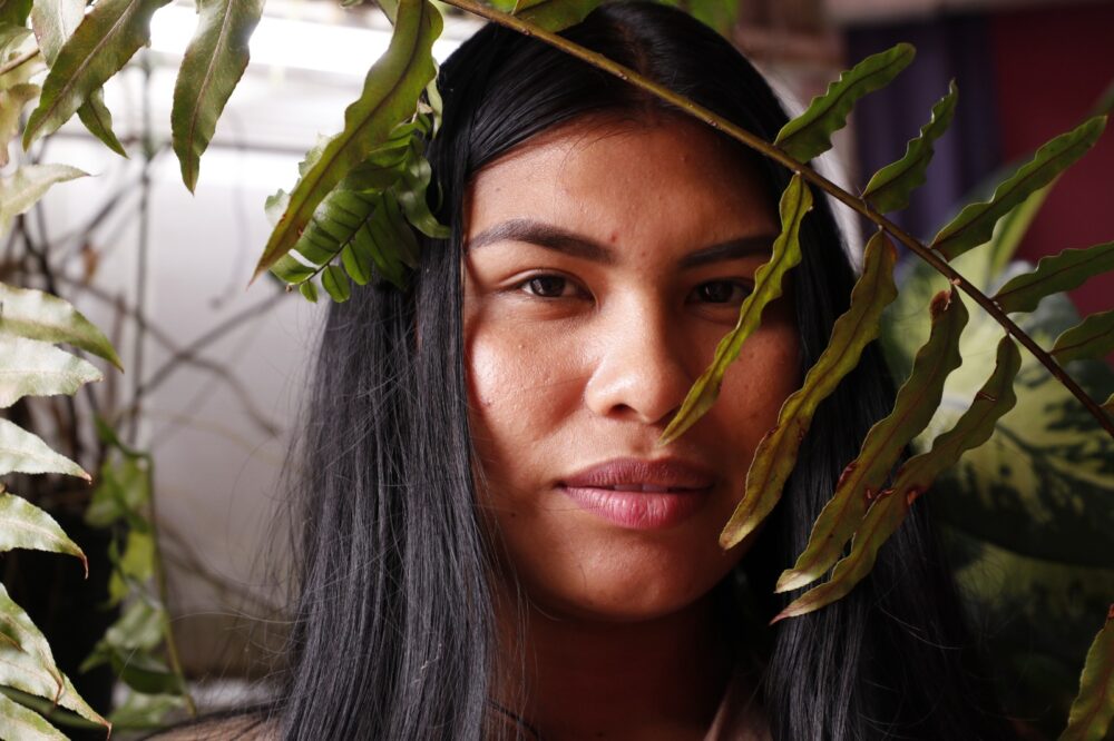 Influenciadora indígena, Ira Maragua promove turismo e cultura nas ...