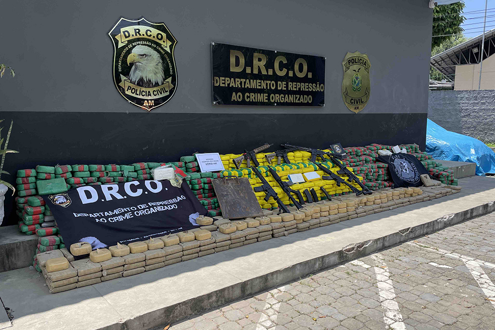 Nos últimos 5 anos, mais de 110 toneladas de entorpecentes foram ...