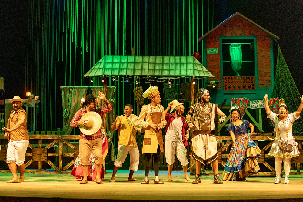 Espatódea Trupe apresenta o musical 'Amazonas, o maior espetáculo do ...