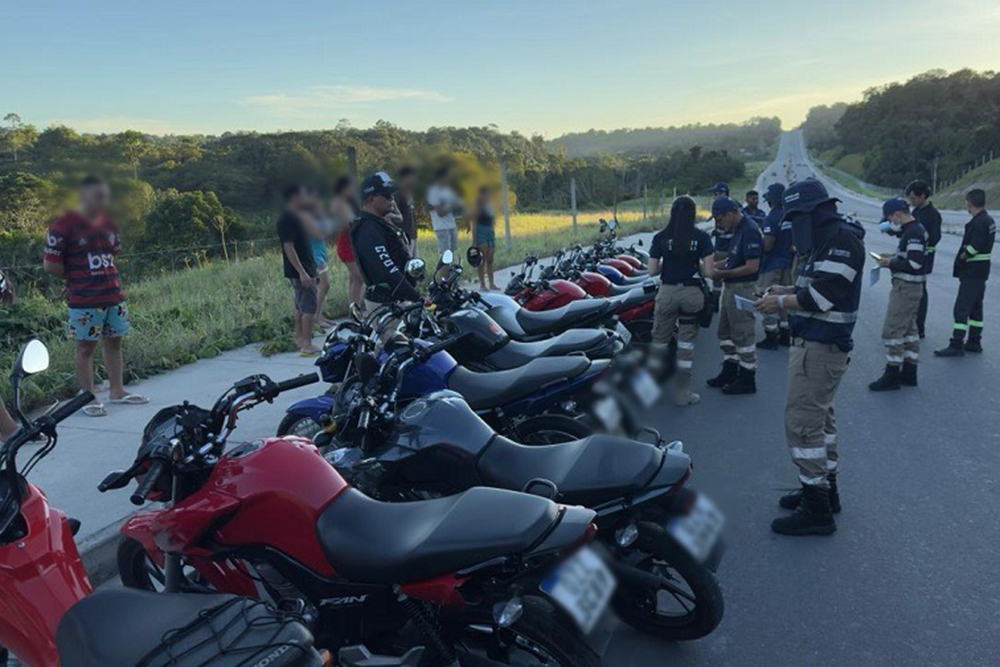 Detran-AM remove 81 motos, autua 66 veículos e flagra 14 motoristas sob efeito de álcool ...