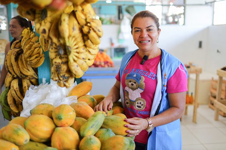 Feira Padre Rogério Ruvoletto é entregue revitalizada por meio de ...