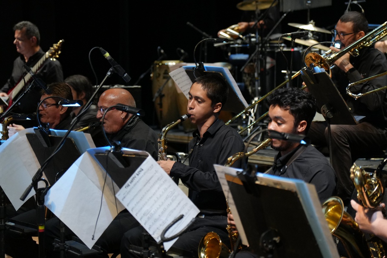 Amazonas Band celebra a música brasileira no concerto 'Brasilidades ...