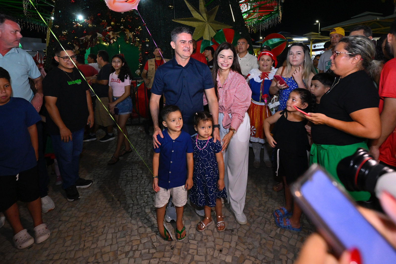Prefeito David Almeida participa da Caravana Natalina na orla da Ponta ...