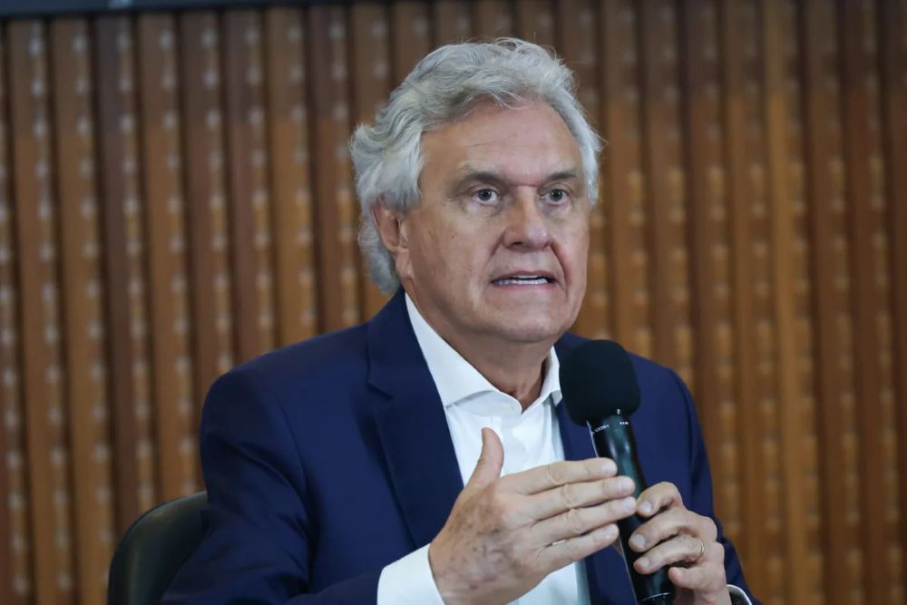 Caiado é internado após arritmia cardíaca e passará por procedimento